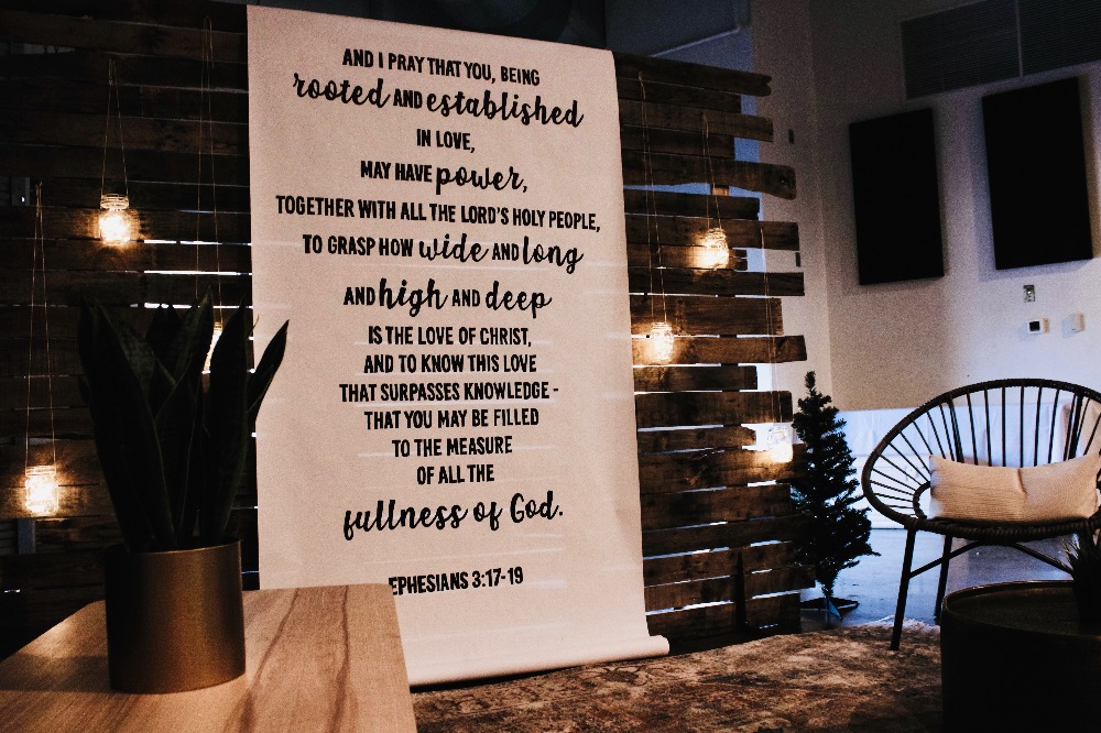 Oversized Scripture Scroll: Ephesians 3 – kerricreates