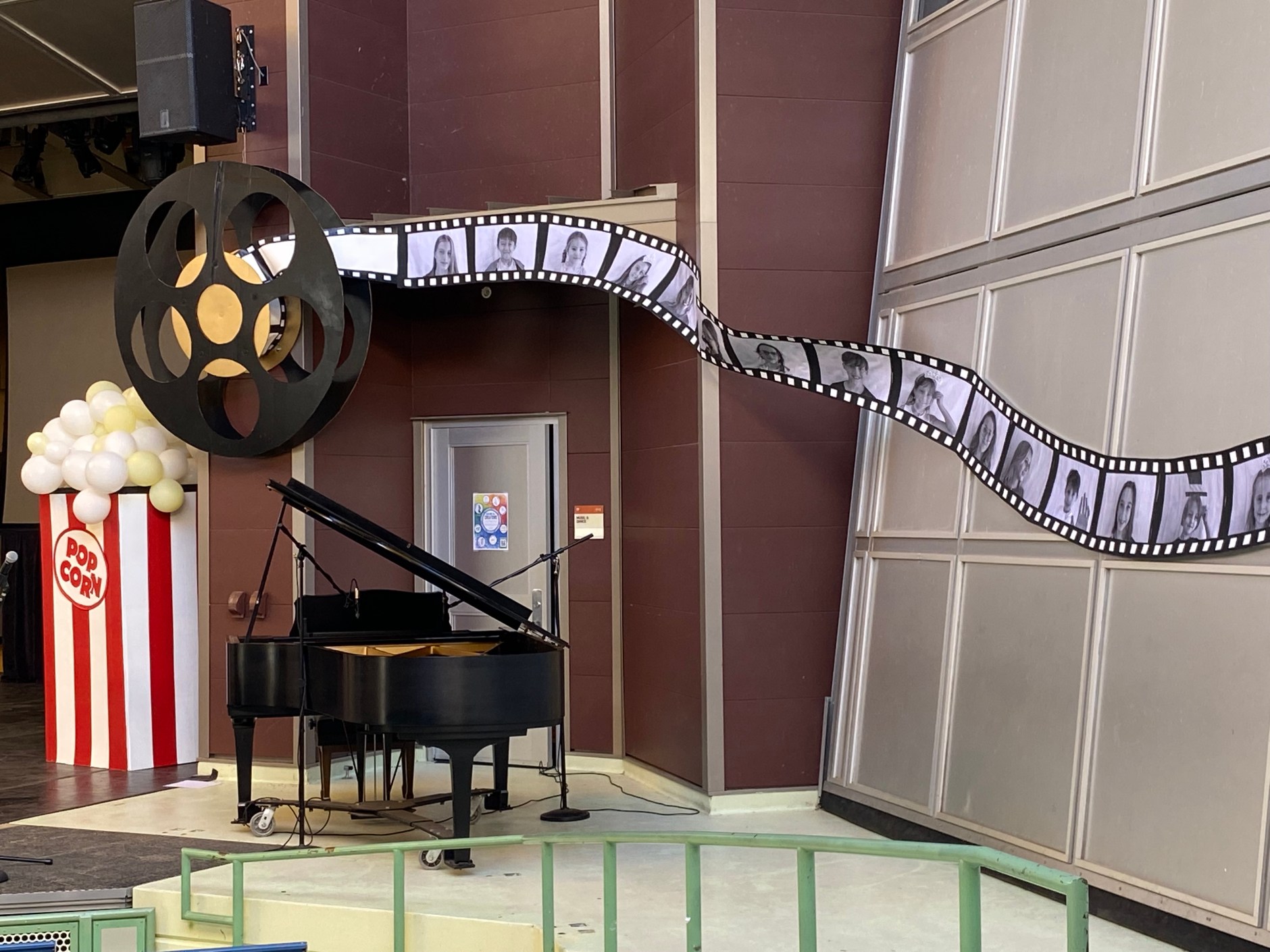 Old Hollywood Props & Decor (Talent Show) – kerricreates