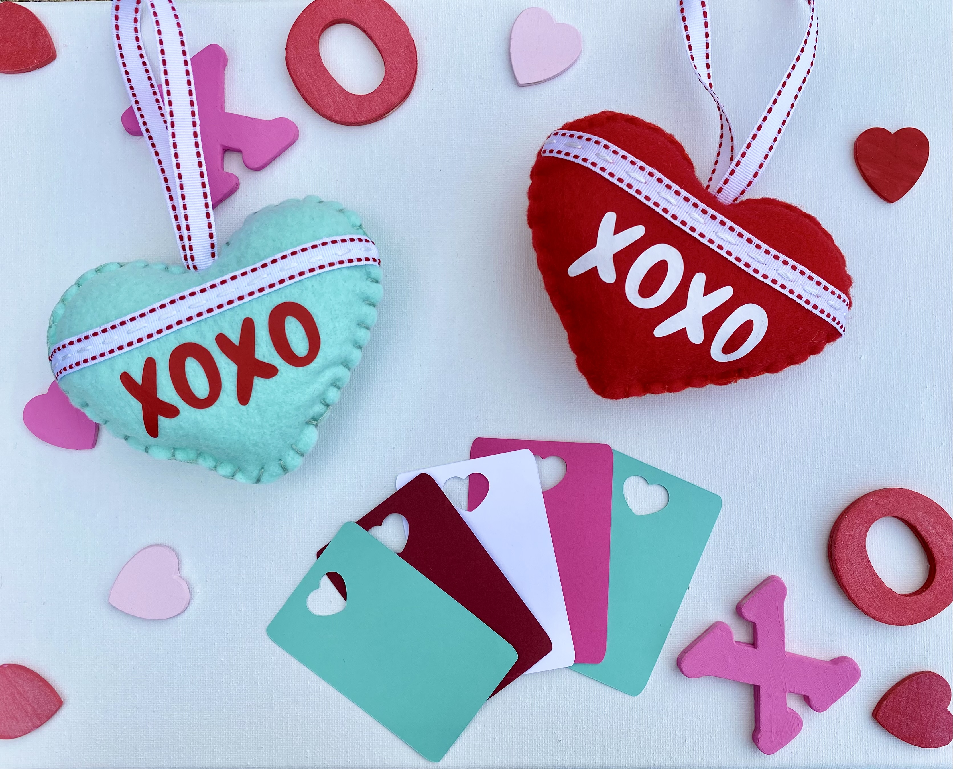 Valentine Felt Heart “Love Bombs” – kerricreates